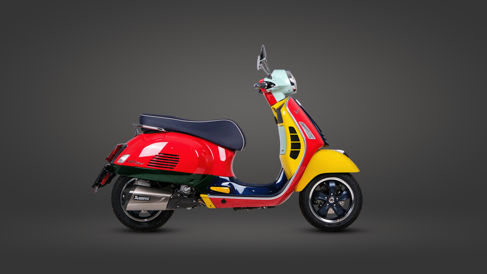 Vespa - F-Customs CZ