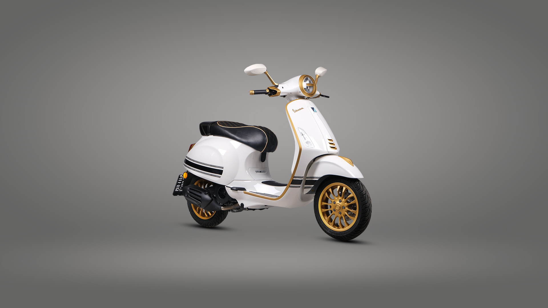 Vespa - F-Customs CZ