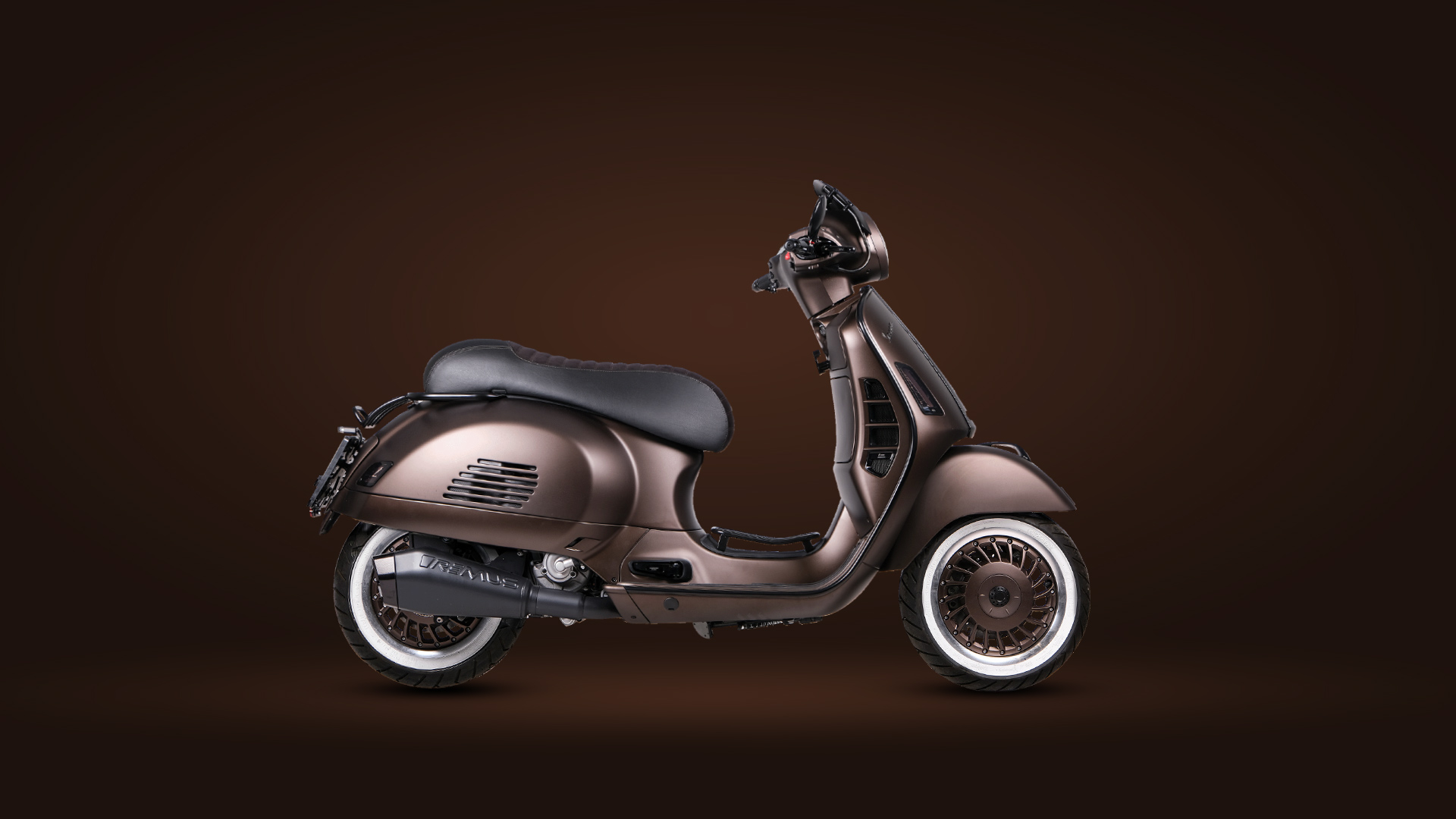 Vespa - F-Customs AT